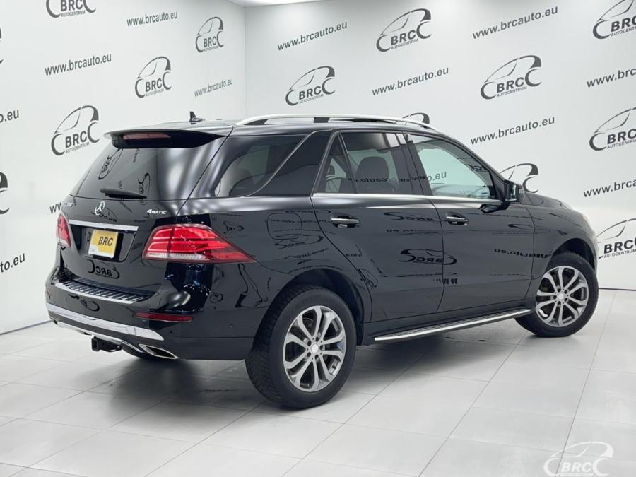 Mercedes-Benz GLE 350 2017 in Vilnius, with an engine capacity of 3.50 L and mileage of 295 thousand km for 14900 €, photo 3 on AUTOMOTO.COM.LV