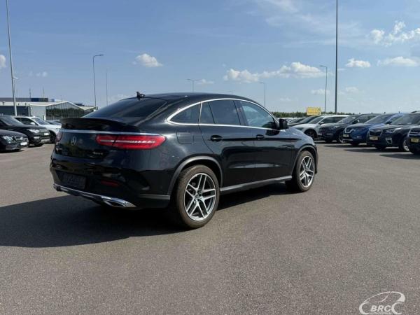 Mercedes-Benz GLE 350 2018 Viļņa, ar dzinēja tilpumu 2.99 L un nobraukumu 142 tūkst. km par 31900 €, foto 2 vietnē AUTOMOTO.COM.LV