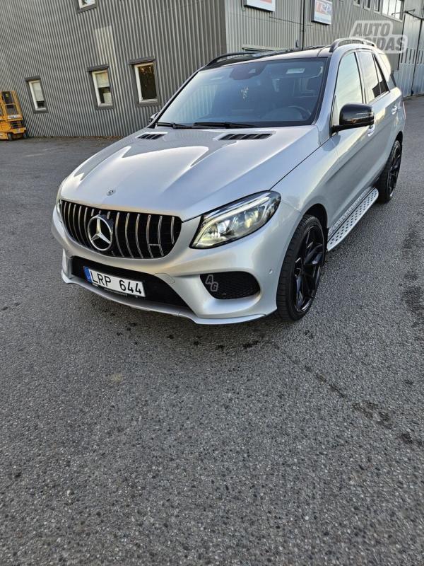 Мерседес ГЛE 350 2018 в Мажейкяй, объемом двигателя 3.00 л и пробегом 163 тыс. км за 21500 €, фото 3 на AUTOMOTO.COM.LV