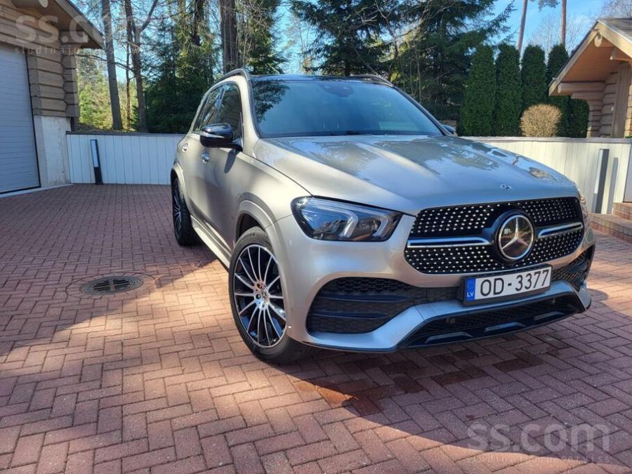 Mercedes-Benz GLE 350 2019 Ogre, ar dzinēja tilpumu 3.00 L un nobraukumu 69 tūkst. km par 57000 €, foto 1 vietnē AUTOMOTO.COM.LV
