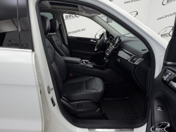 Mercedes-Benz GLE 350 2019 Viļņa, ar dzinēja tilpumu 2.99 L un nobraukumu 137 tūkst. km par 25900 €, foto 4 vietnē AUTOMOTO.COM.LV