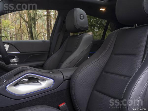 Мерседес ГЛE 350 2021 в Рига на AUTOMOTO.COM.LV Зеленый Мерседес ГЛE 350 2021 в Рига, объемом двигателя 3.00 л и пробегом 70 тыс. км за 58500 €, фото 8 на AUTOMOTO.COM.LV