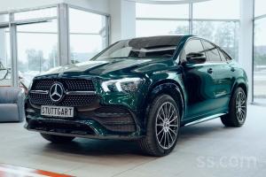 Green Mercedes-Benz GLE 350 2022 in Riga, with an engine capacity of 3.00 L and mileage of 26 thousand km for 68000 €, photo 3 on AUTOMOTO.COM.LV