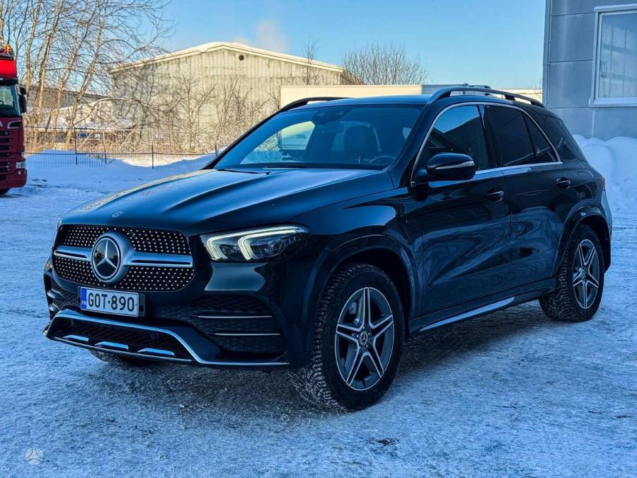 Zaļš Mercedes-Benz GLE 350 2020 Viļņa, ar dzinēja tilpumu 2.00 L un nobraukumu 102 tūkst. km par 43900 €, foto 2 vietnē AUTOMOTO.COM.LV