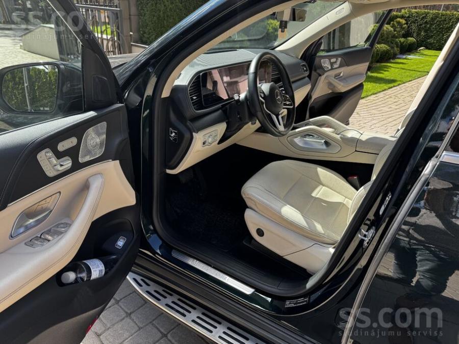 Green Mercedes-Benz GLE 350 2020 in Riga, with an engine capacity of 3.00 L and mileage of 97 thousand km for 49900 €, photo 13 on AUTOMOTO.COM.LV