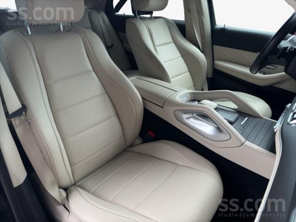 Green Mercedes-Benz GLE 350 2020 in Riga, with an engine capacity of 3.00 L and mileage of 98 thousand km for 51900 €, photo 6 on AUTOMOTO.COM.LV