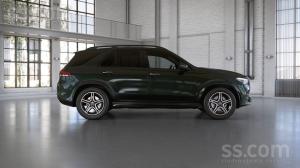 Green Mercedes-Benz GLE 350 2021 in Riga, with an engine capacity of 3.00 L and mileage of 76 thousand km for 49900 €, photo 3 on AUTOMOTO.COM.LV