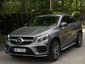 Pelēks Mercedes-Benz GLE 350 2015 Rīga, ar dzinēja tilpumu 3.00 L un nobraukumu 144 tūkst. km par 25900 €, foto  vietnē AUTOMOTO.COM.LV