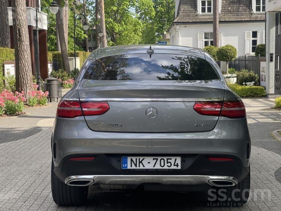 Pelēks Mercedes-Benz GLE 350 2015 Rīga, ar dzinēja tilpumu 3.00 L un nobraukumu 144 tūkst. km par 25900 €, foto 6 vietnē AUTOMOTO.COM.LV