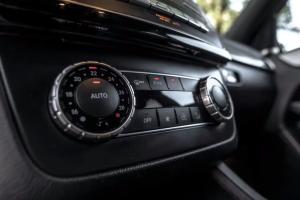 Grey Mercedes-Benz GLE 350 2015 in Jelgava, with an engine capacity of 3.00 L and mileage of 190 thousand km for 26900 €, photo 14 on AUTOMOTO.COM.LV