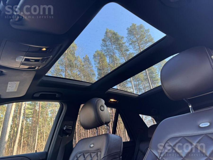 Grey Mercedes-Benz GLE 350 2015 in Riga, with an engine capacity of 3.00 L and mileage of 148 thousand km for 28700 €, photo 10 on AUTOMOTO.COM.LV