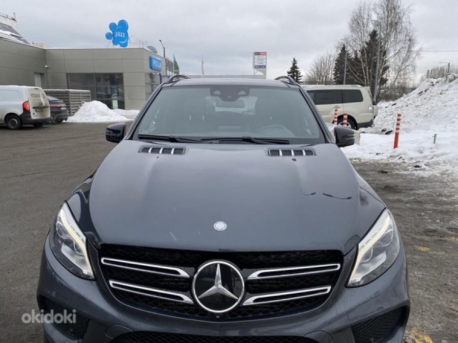 Pelēks Mercedes-Benz GLE 350 2015 Tallina, ar dzinēja tilpumu 3.00 L un nobraukumu 204 tūkst. km par 25000 €, foto 7 vietnē AUTOMOTO.COM.LV