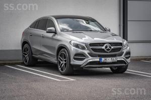 Серый Мерседес ГЛE 350 2015 в Рига, объемом двигателя 3.00 л и пробегом 242 тыс. км за 24500 €, фото 4 на AUTOMOTO.COM.LV