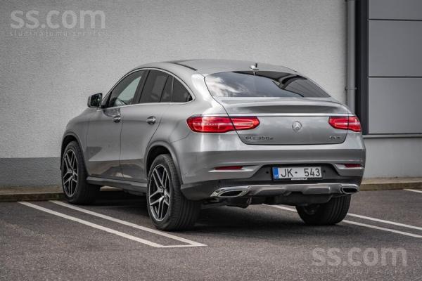 Pelēks Mercedes-Benz GLE 350 2015 Rīga, ar dzinēja tilpumu 3.00 L un nobraukumu 242 tūkst. km par 24500 €, foto 6 vietnē AUTOMOTO.COM.LV