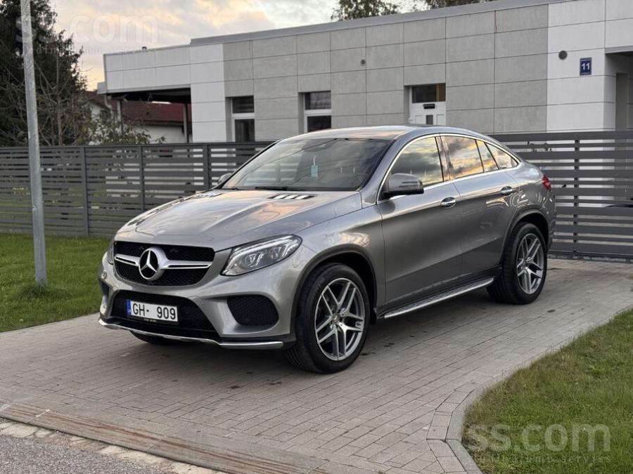Grey Mercedes-Benz GLE 350 2015 in Riga, with an engine capacity of 3.00 L and mileage of 145 thousand km for 27900 €, photo 7 on AUTOMOTO.COM.LV