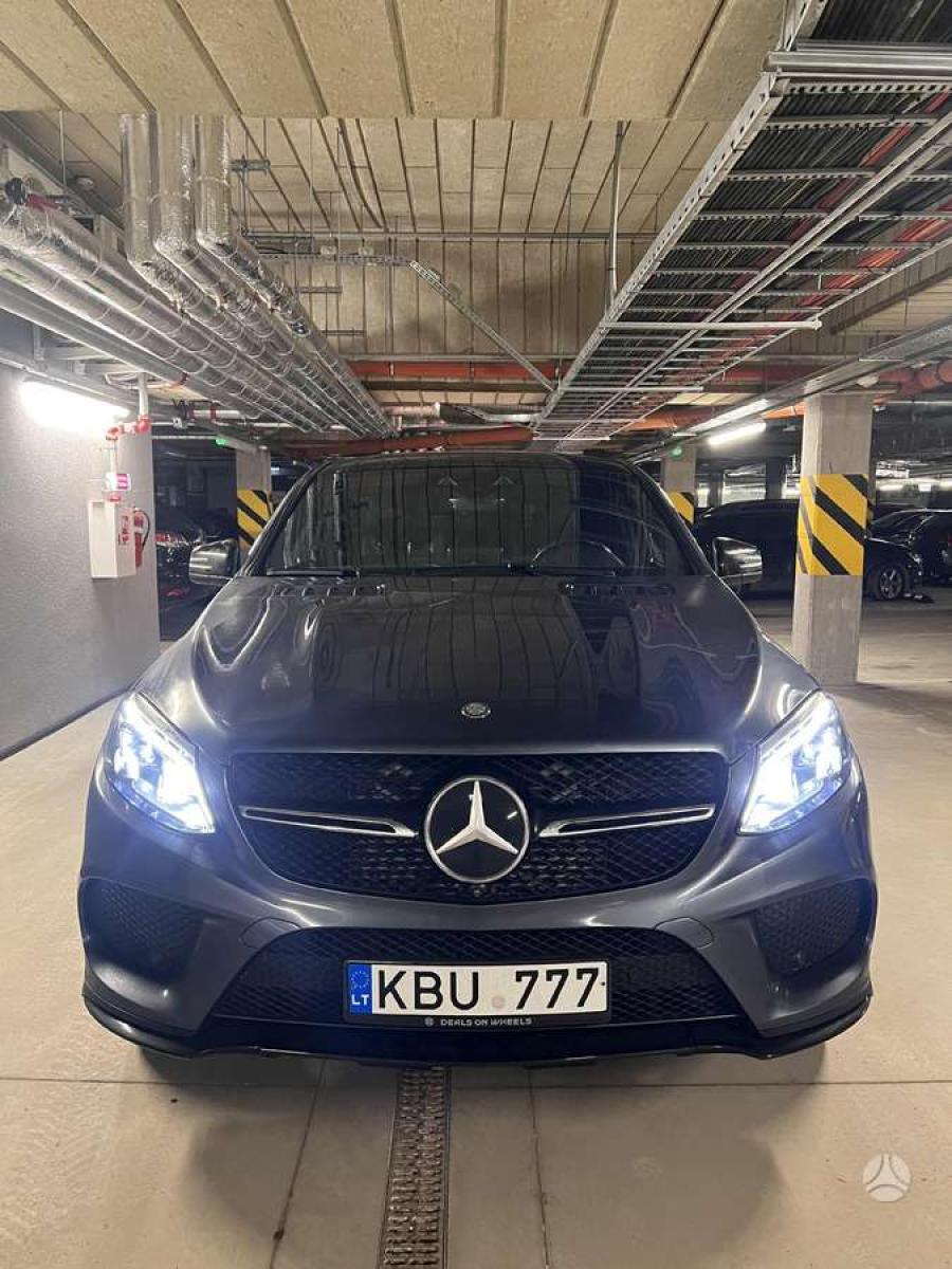 Pelēks Mercedes-Benz GLE 350 2016 Kauņa, ar dzinēja tilpumu 2.99 L un nobraukumu 215 tūkst. km par 31500 €, foto 2 vietnē AUTOMOTO.COM.LV