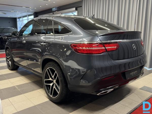 Grey Mercedes-Benz GLE 350 2016 in Marupe, with an engine capacity of 3.00 L and mileage of 224 thousand km for 27990 €, photo 3 on AUTOMOTO.COM.LV