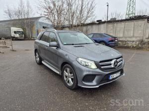 Pelēks Mercedes-Benz GLE 350 2016 Rīga, ar dzinēja tilpumu 3.00 L un nobraukumu 236 tūkst. km par 24590 €, foto 3 vietnē AUTOMOTO.COM.LV