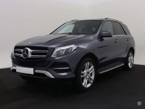 Grey Mercedes-Benz GLE 350 2016 in Kaunas, with an engine capacity of 2.99 L and mileage of 153 thousand km for 25900 €, photo  on AUTOMOTO.COM.LV
