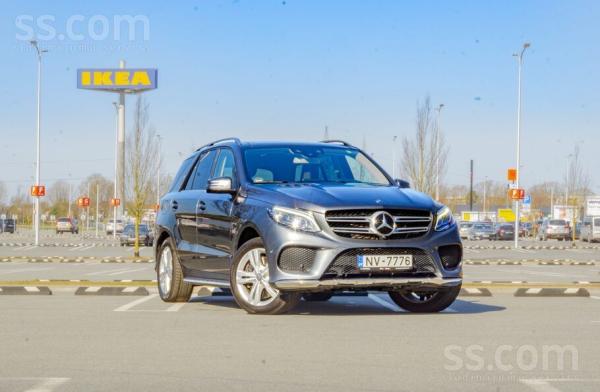 Серый Мерседес ГЛE 350 2016 в Рига, объемом двигателя 3.00 л и пробегом 236 тыс. км за 18390 €, фото 2 на AUTOMOTO.COM.LV
