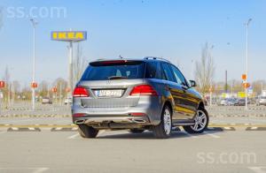 Pelēks Mercedes-Benz GLE 350 2016 Rīga, ar dzinēja tilpumu 3.00 L un nobraukumu 236 tūkst. km par 18390 €, foto 6 vietnē AUTOMOTO.COM.LV