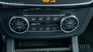Pelēks Mercedes-Benz GLE 350 2016 Rīga, ar dzinēja tilpumu 3.00 L un nobraukumu 236 tūkst. km par 18390 €, foto 17 vietnē AUTOMOTO.COM.LV