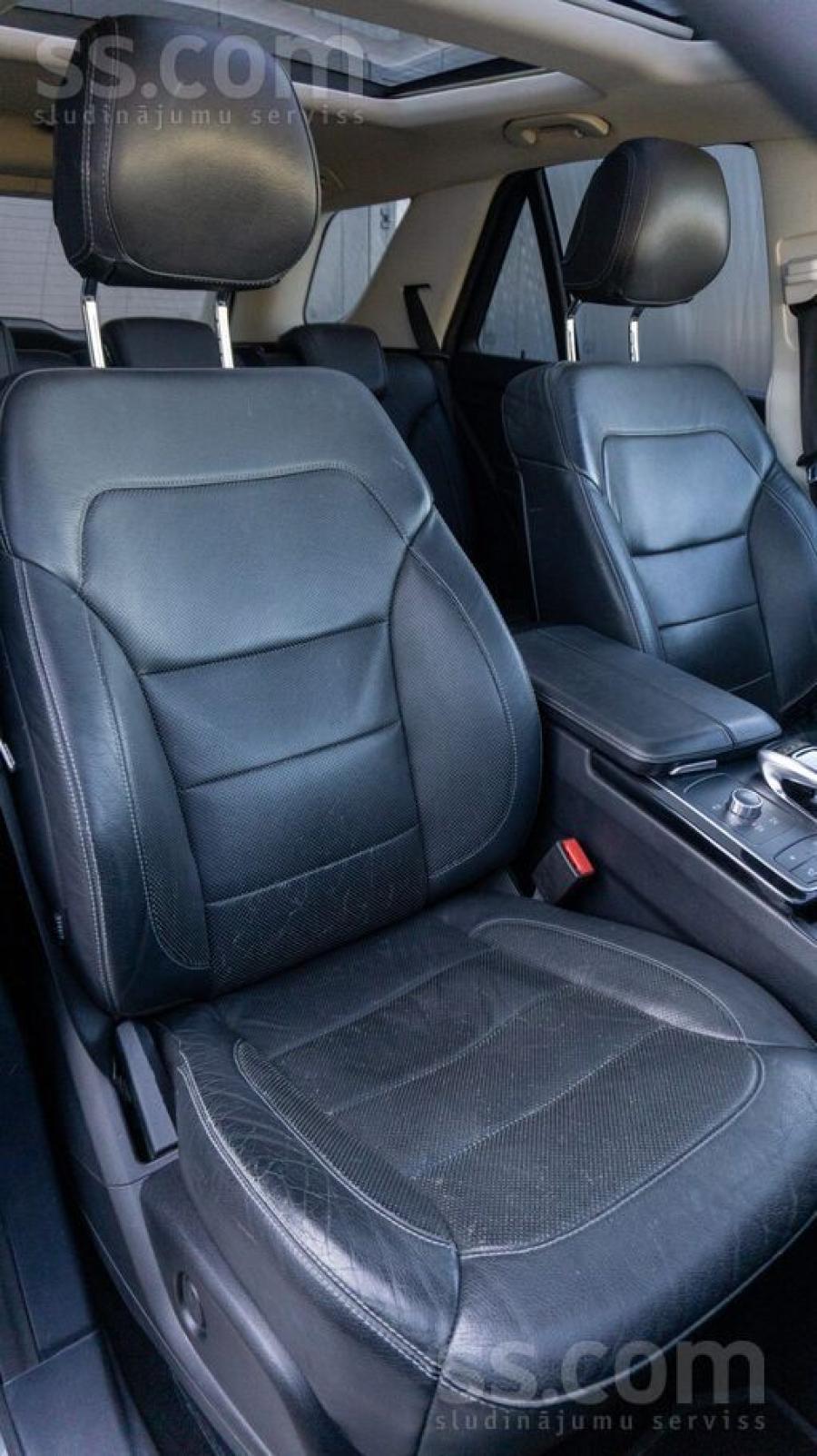 Pelēks Mercedes-Benz GLE 350 2016 Rīga, ar dzinēja tilpumu 3.00 L un nobraukumu 236 tūkst. km par 18390 €, foto 29 vietnē AUTOMOTO.COM.LV