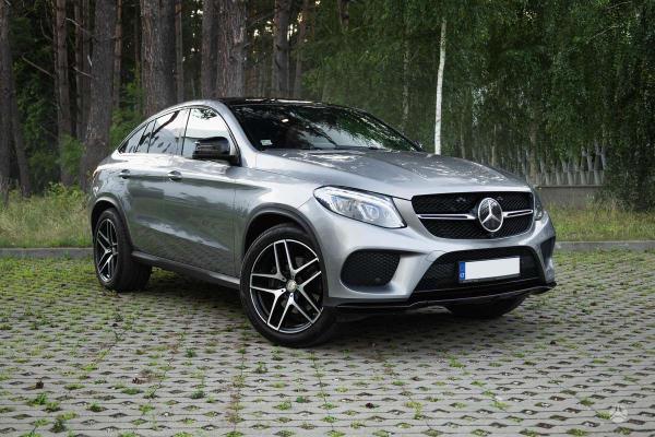 Pelēks Mercedes-Benz GLE 350 2016 Viļņa, ar dzinēja tilpumu 2.99 L un nobraukumu 138 tūkst. km par 32000 €, foto 2 vietnē AUTOMOTO.COM.LV