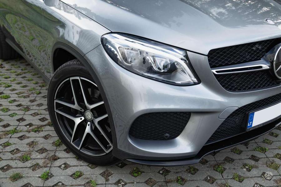 Grey Mercedes-Benz GLE 350 2016 in Vilnius, with an engine capacity of 2.99 L and mileage of 138 thousand km for 32000 €, photo 7 on AUTOMOTO.COM.LV