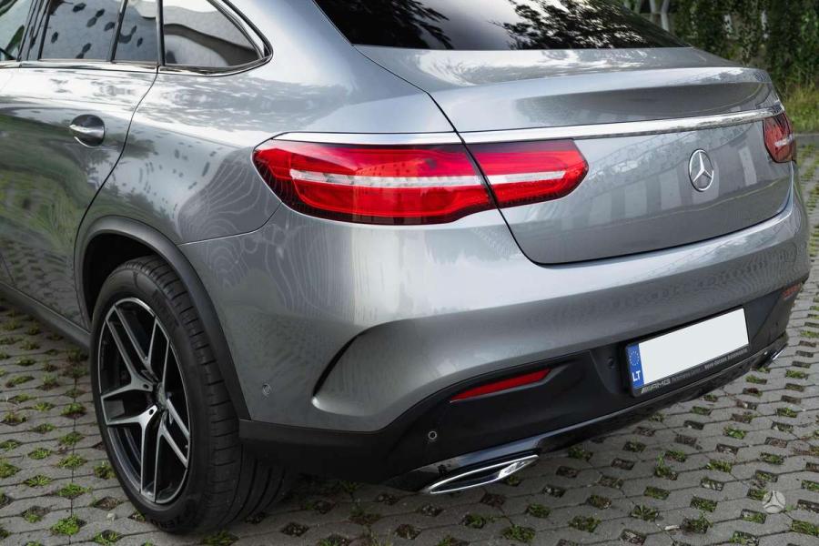 Grey Mercedes-Benz GLE 350 2016 in Vilnius, with an engine capacity of 2.99 L and mileage of 138 thousand km for 32000 €, photo 11 on AUTOMOTO.COM.LV