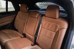 Grey Mercedes-Benz GLE 350 2016 in Vilnius, with an engine capacity of 2.99 L and mileage of 138 thousand km for 32000 €, photo 18 on AUTOMOTO.COM.LV