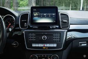 Grey Mercedes-Benz GLE 350 2016 in Vilnius, with an engine capacity of 2.99 L and mileage of 138 thousand km for 32000 €, photo 21 on AUTOMOTO.COM.LV