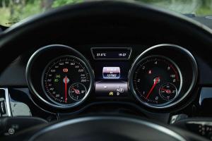 Grey Mercedes-Benz GLE 350 2016 in Vilnius, with an engine capacity of 2.99 L and mileage of 138 thousand km for 32000 €, photo 25 on AUTOMOTO.COM.LV