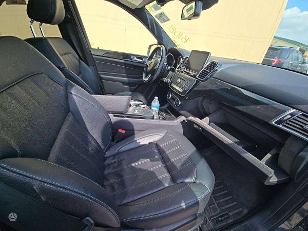 Grey Mercedes-Benz GLE 350 2016 in Kaunas, with an engine capacity of 3.50 L and mileage of 113 thousand km for 17300 €, photo 10 on AUTOMOTO.COM.LV