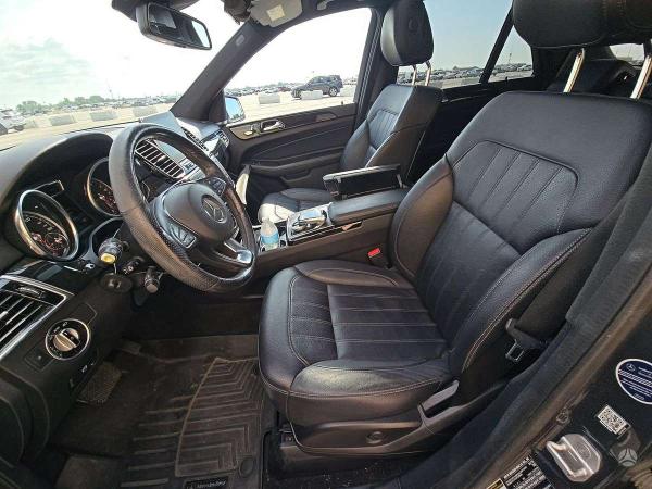 Mercedes-Benz GLE 350 2016 Kauņa vietnē Pelēks Mercedes-Benz GLE 350 2016 Kauņa, ar dzinēja tilpumu 3.50 L un nobraukumu 113 tūkst. km par 17300 €, foto 8 vietnē AUTOMOTO.COM.LV