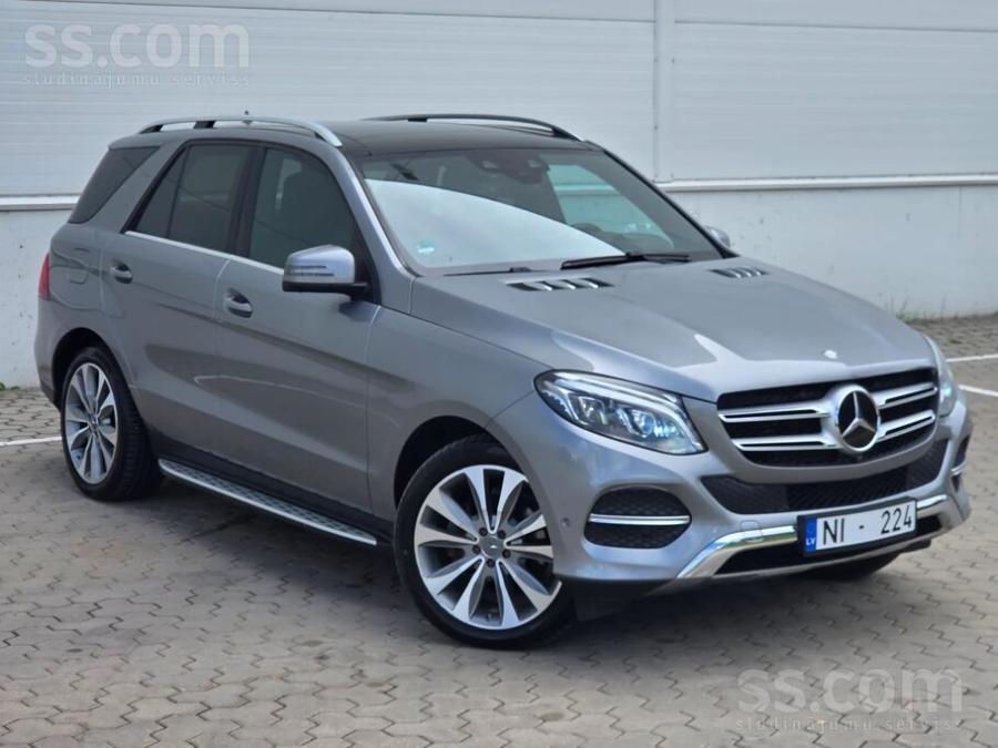 Серый Мерседес ГЛE 350 2016 в Рига, объемом двигателя 3.00 л и пробегом 270 тыс. км за 17800 €, фото 12 на AUTOMOTO.COM.LV