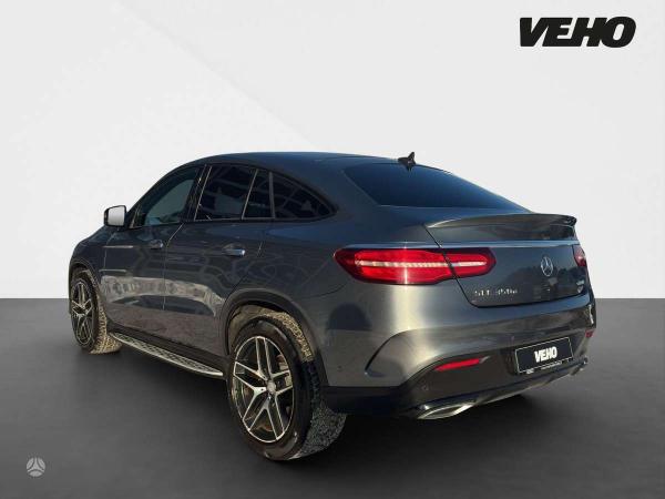 Grey Mercedes-Benz GLE 350 2017 in Vilnius, with an engine capacity of 2.99 L and mileage of 125 thousand km for 31900 €, photo 3 on AUTOMOTO.COM.LV