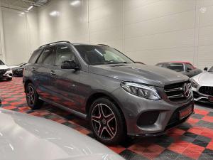 Pelēks Mercedes-Benz GLE 350 2017 Viļņa, ar dzinēja tilpumu 3.50 L un nobraukumu 199 tūkst. km par 20990 €, foto 3 vietnē AUTOMOTO.COM.LV