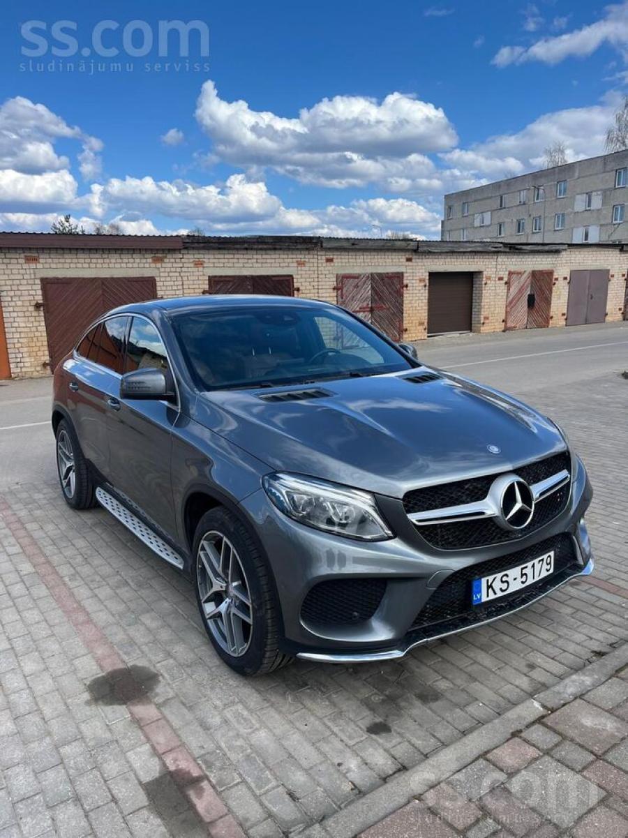 Серый Мерседес ГЛE 350 2017 в Екабпилс, объемом двигателя 3.00 л и пробегом 309 тыс. км за 24900 €, фото 5 на AUTOMOTO.COM.LV
