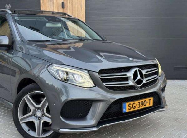 Grey Mercedes-Benz GLE 350 2017 in Kaunas, with an engine capacity of 2.99 L and mileage of 320 thousand km for 20200 €, photo 2 on AUTOMOTO.COM.LV