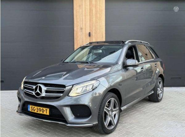 Grey Mercedes-Benz GLE 350 2017 in Kaunas, with an engine capacity of 2.99 L and mileage of 320 thousand km for 20200 €, photo 5 on AUTOMOTO.COM.LV