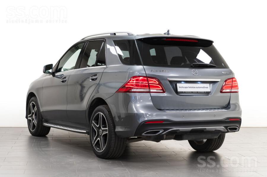 Grey Mercedes-Benz GLE 350 2018 in Riga, with an engine capacity of 3.00 L and mileage of 178 thousand km for 39900 €, photo 13 on AUTOMOTO.COM.LV