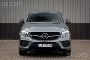 Серый Мерседес ГЛE 350 2018 в Тукумс, объемом двигателя 3.00 л и пробегом 158 тыс. км за 28500 €, фото 3 на AUTOMOTO.COM.LV