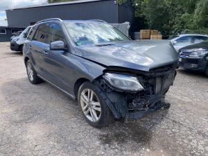 Grey Mercedes-Benz GLE 350 2018 in Kaunas, with an engine capacity of 3.00 L and mileage of 99 thousand km for 12500 €, photo  on AUTOMOTO.COM.LV