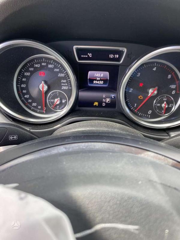 Pelēks Mercedes-Benz GLE 350 2018 Kauņa, ar dzinēja tilpumu 3.00 L un nobraukumu 99 tūkst. km par 12500 €, foto 8 vietnē AUTOMOTO.COM.LV