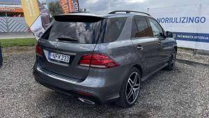 Grey Mercedes-Benz GLE 350 2018 in Marijampole, with an engine capacity of 2.99 L and mileage of 247 thousand km for 25990 €, photo 9 on AUTOMOTO.COM.LV