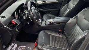 Grey Mercedes-Benz GLE 350 2018 in Marijampole, with an engine capacity of 2.99 L and mileage of 247 thousand km for 25990 €, photo 15 on AUTOMOTO.COM.LV
