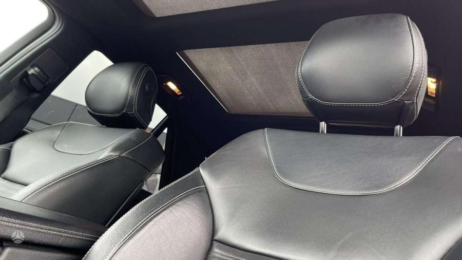 Grey Mercedes-Benz GLE 350 2018 in Marijampole, with an engine capacity of 2.99 L and mileage of 247 thousand km for 25990 €, photo 21 on AUTOMOTO.COM.LV
