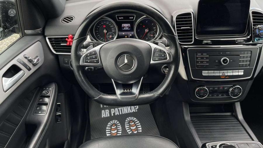 Grey Mercedes-Benz GLE 350 2018 in Marijampole, with an engine capacity of 2.99 L and mileage of 247 thousand km for 25990 €, photo 41 on AUTOMOTO.COM.LV