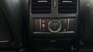Grey Mercedes-Benz GLE 350 2018 in Marijampole, with an engine capacity of 2.99 L and mileage of 247 thousand km for 25990 €, photo 43 on AUTOMOTO.COM.LV